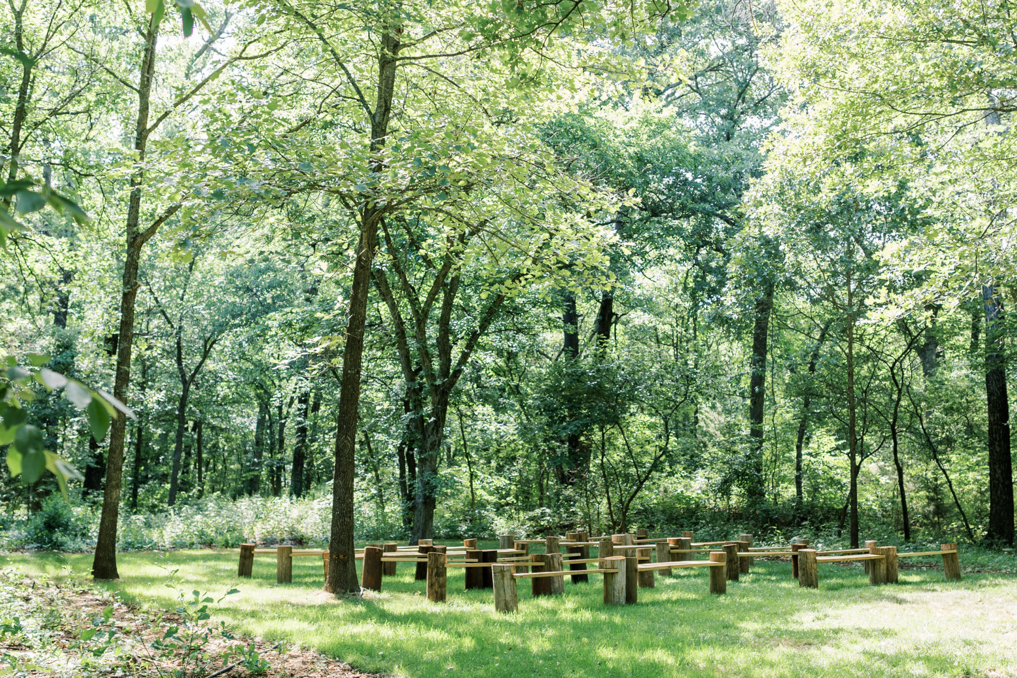 Merrick Hollow: a Tree House Inspired Venue in Oklahoma - dvandco.com